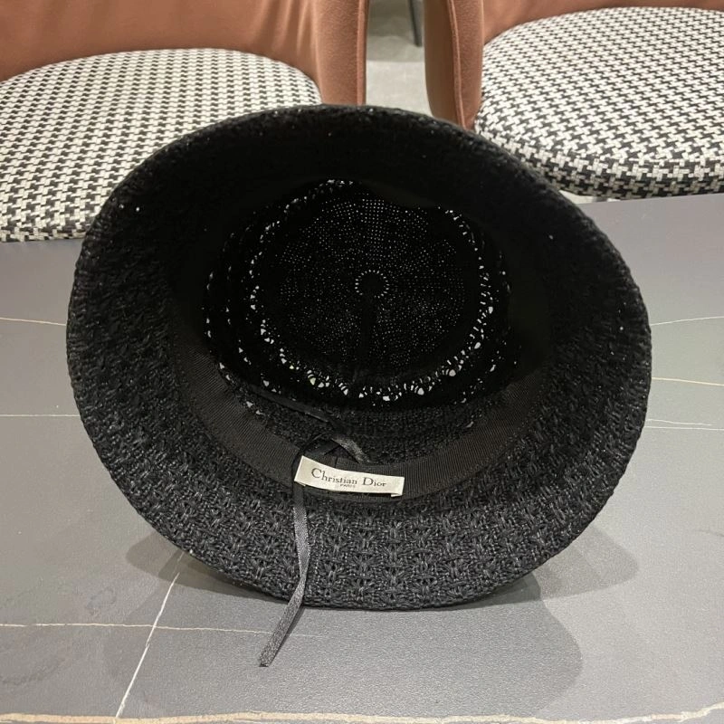 Top match Christian Dior Caps