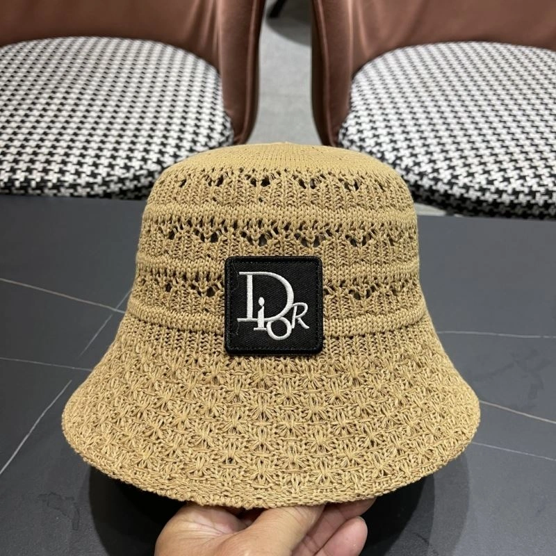 Top match Christian Dior Caps