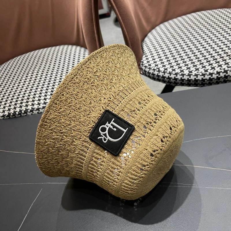 Top match Christian Dior Caps
