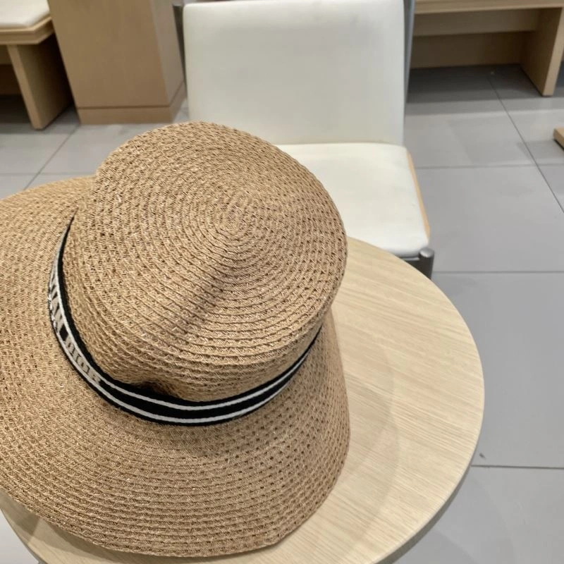 Top match Christian Dior Caps