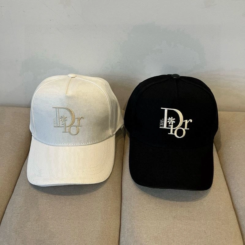 Accurate model Christian Dior Caps