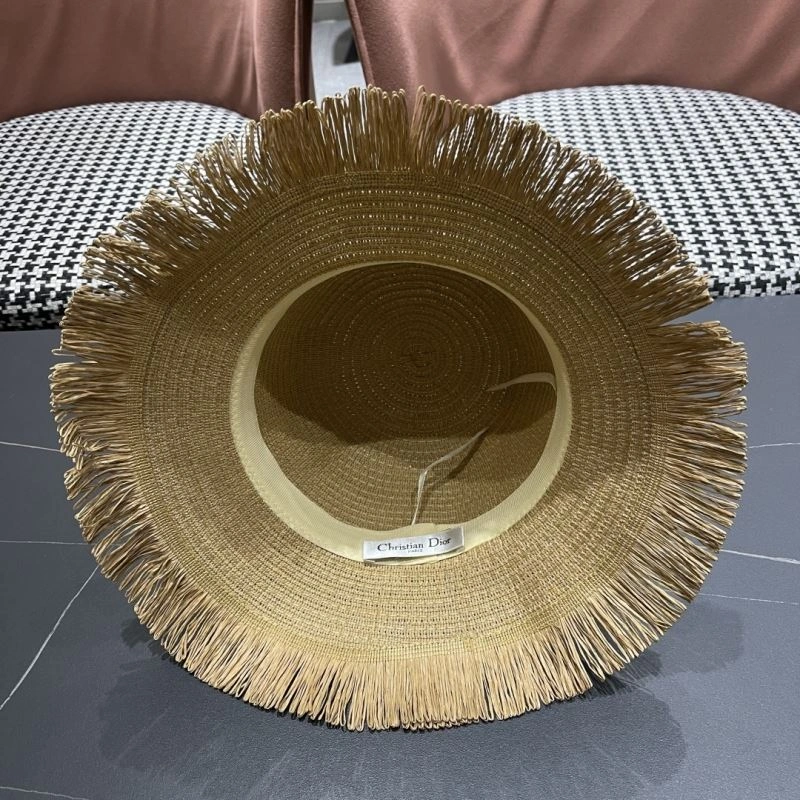 Bargain Christian Dior Caps