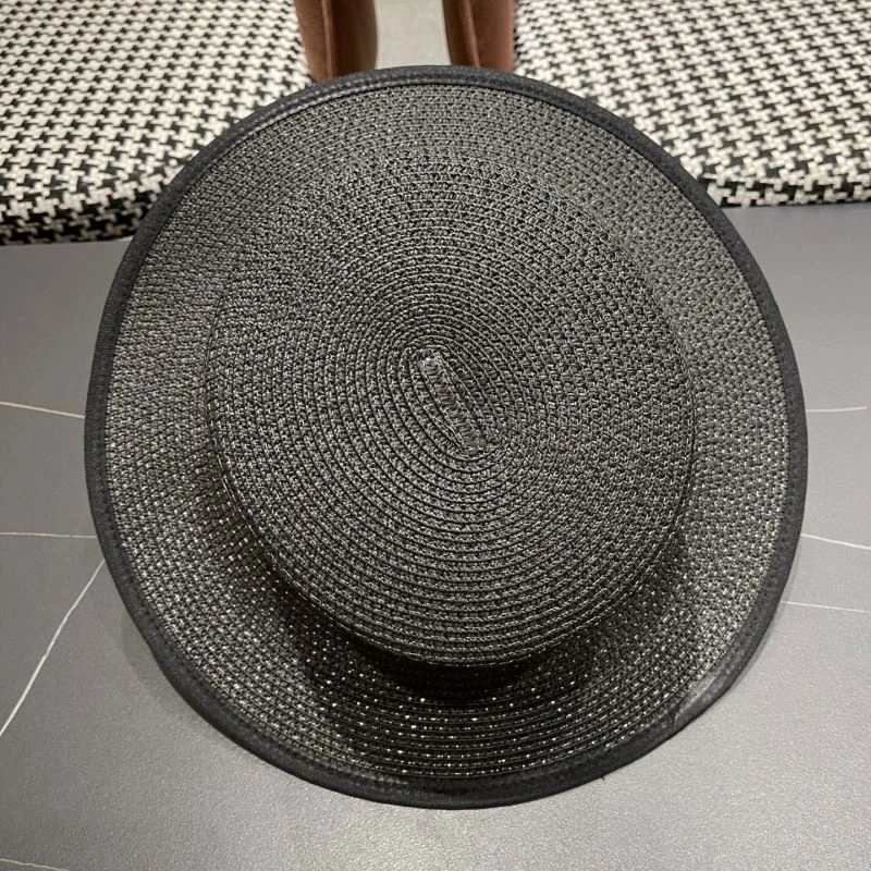 Accurate model Christian Dior Caps