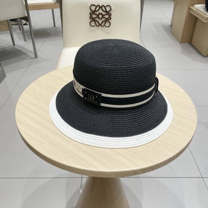 Top match Christian Dior Caps