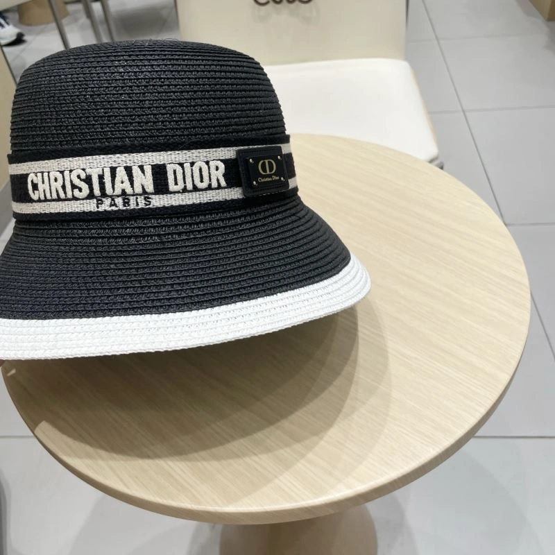 Top match Christian Dior Caps