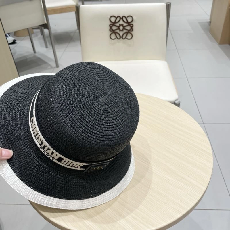 Top match Christian Dior Caps