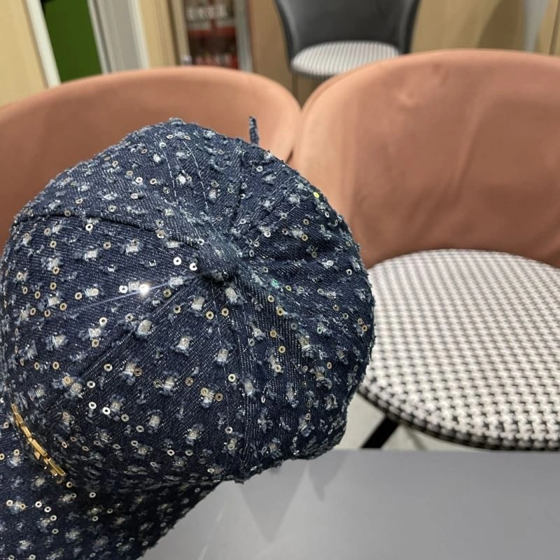 Bargain Christian Dior Caps