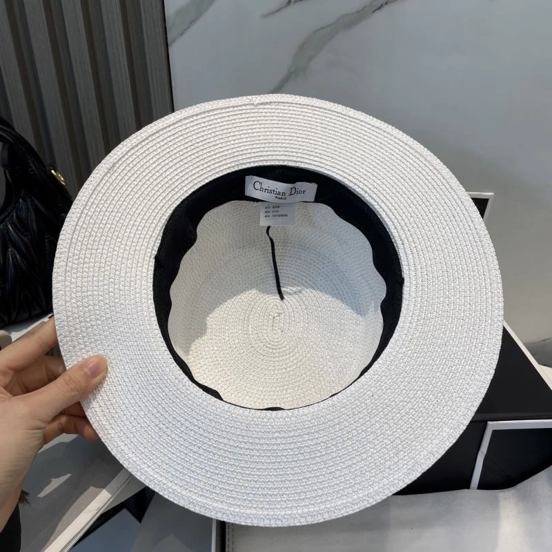 Bargain Christian Dior Caps