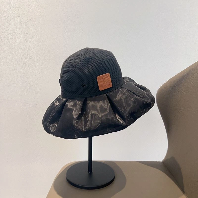 Top mirror Christian Dior Caps