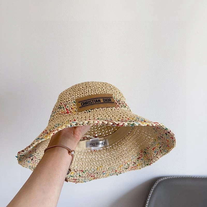 Bargain Christian Dior Caps