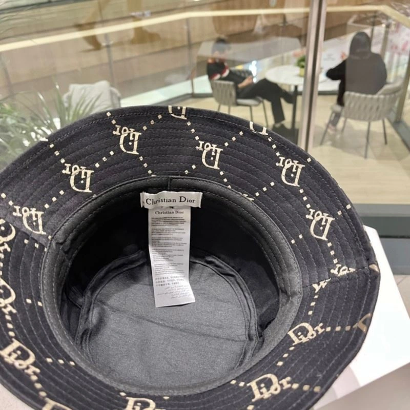Top mirror Christian Dior Caps