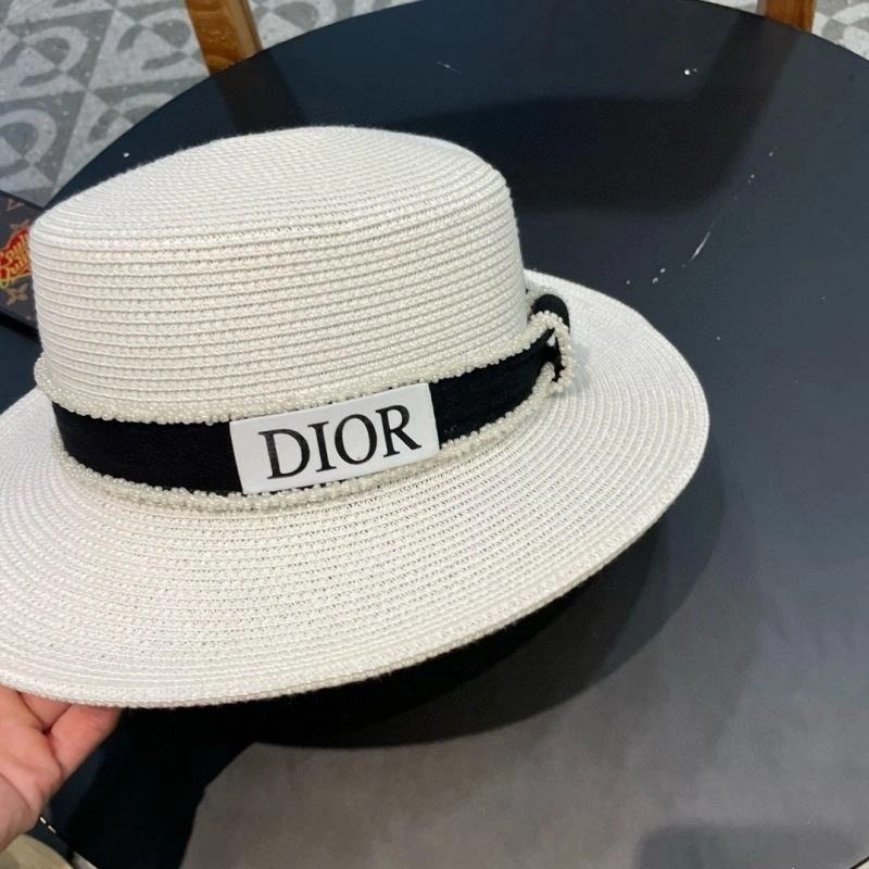 Accurate model Christian Dior Caps