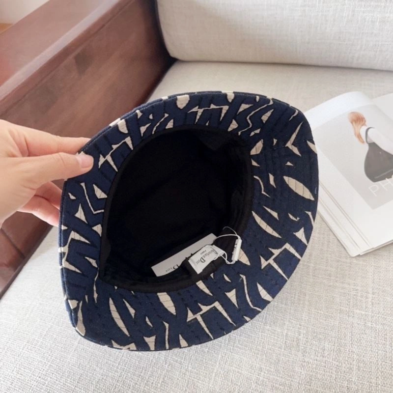 Exact replica Christian Dior Caps