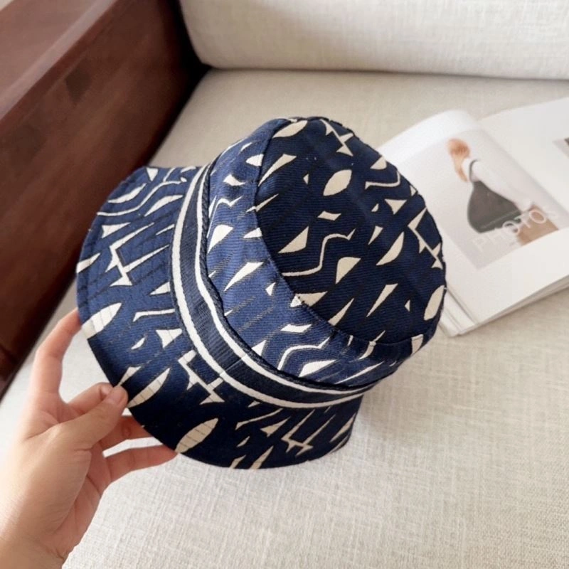 Exact replica Christian Dior Caps