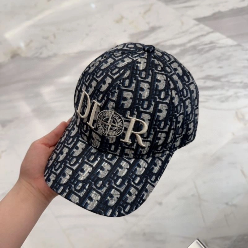 Accurate model Christian Dior Caps