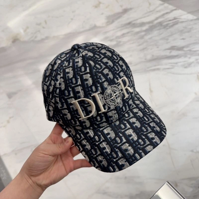 Accurate model Christian Dior Caps
