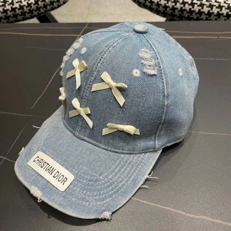 Accurate model Christian Dior Caps