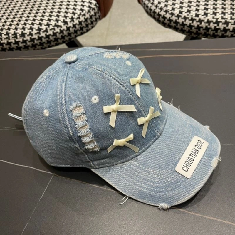 Accurate model Christian Dior Caps