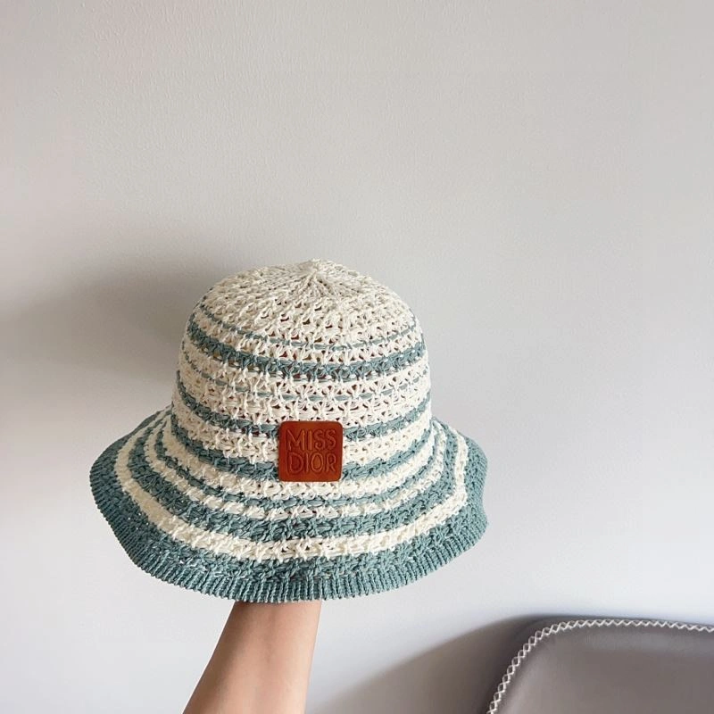 Accurate model Christian Dior Caps
