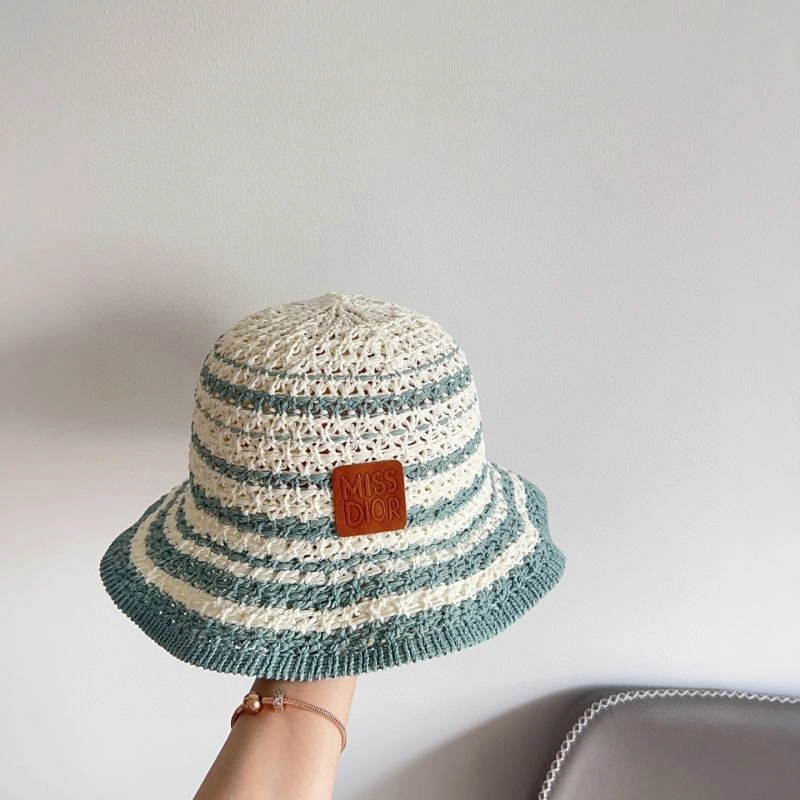Accurate model Christian Dior Caps