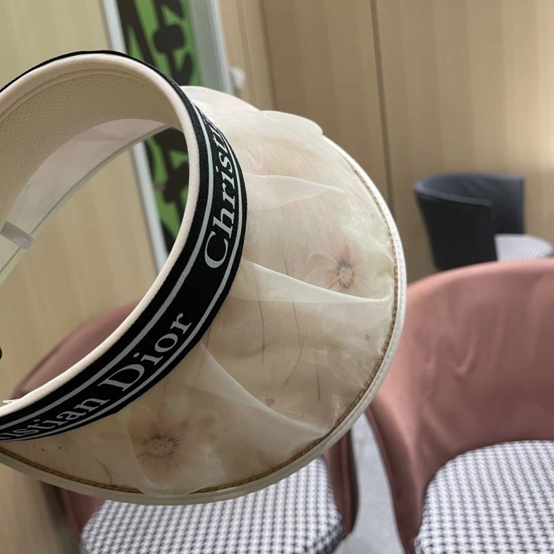 Bargain Christian Dior Caps