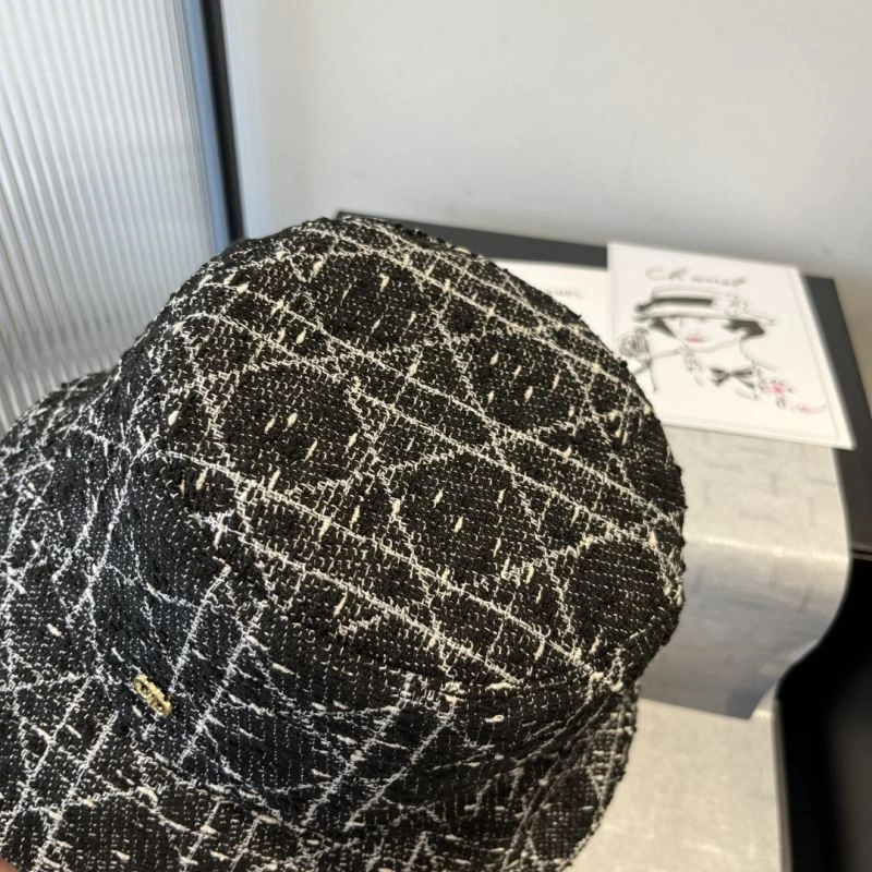 Bargain Christian Dior Caps