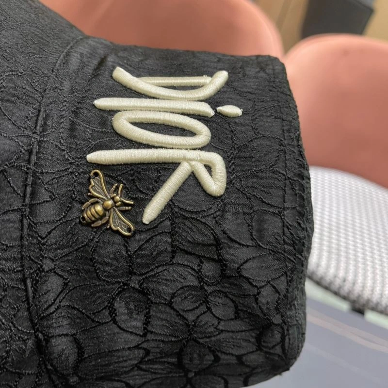 Accurate model Christian Dior Caps