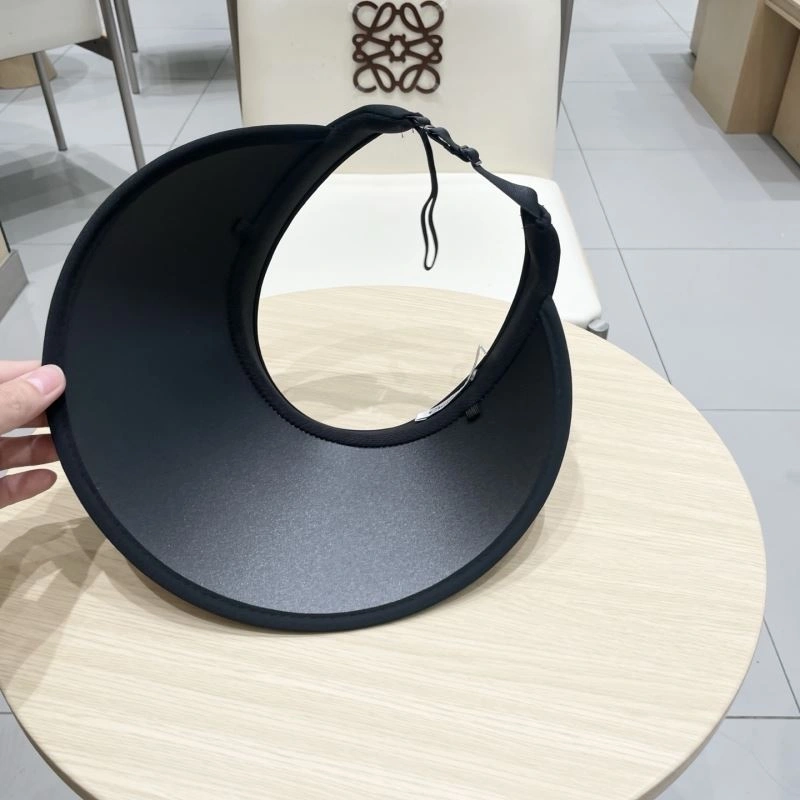 Bargain Christian Dior Caps