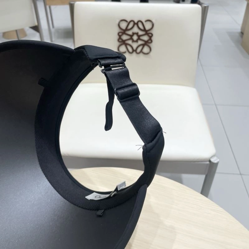 Bargain Christian Dior Caps