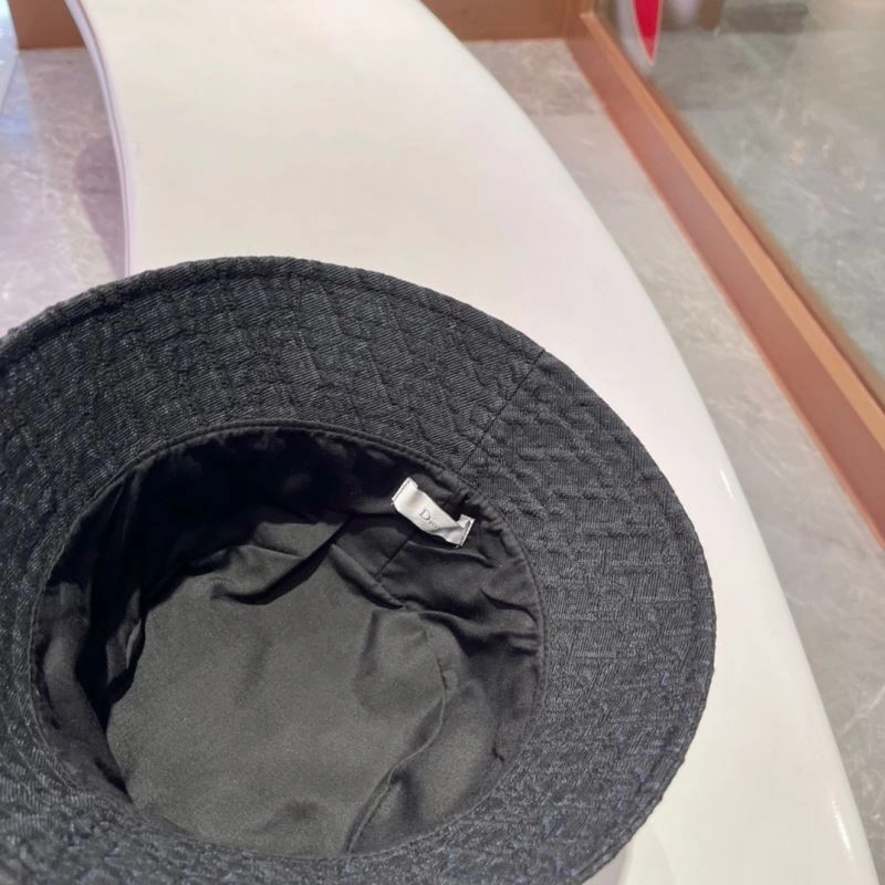 Top match Christian Dior Caps