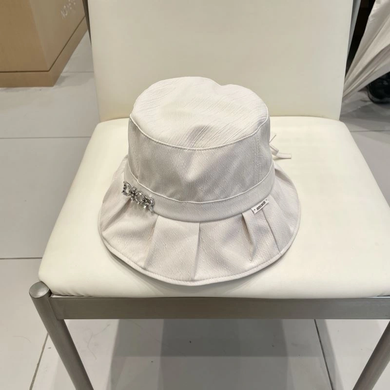 Accurate model Christian Dior Caps