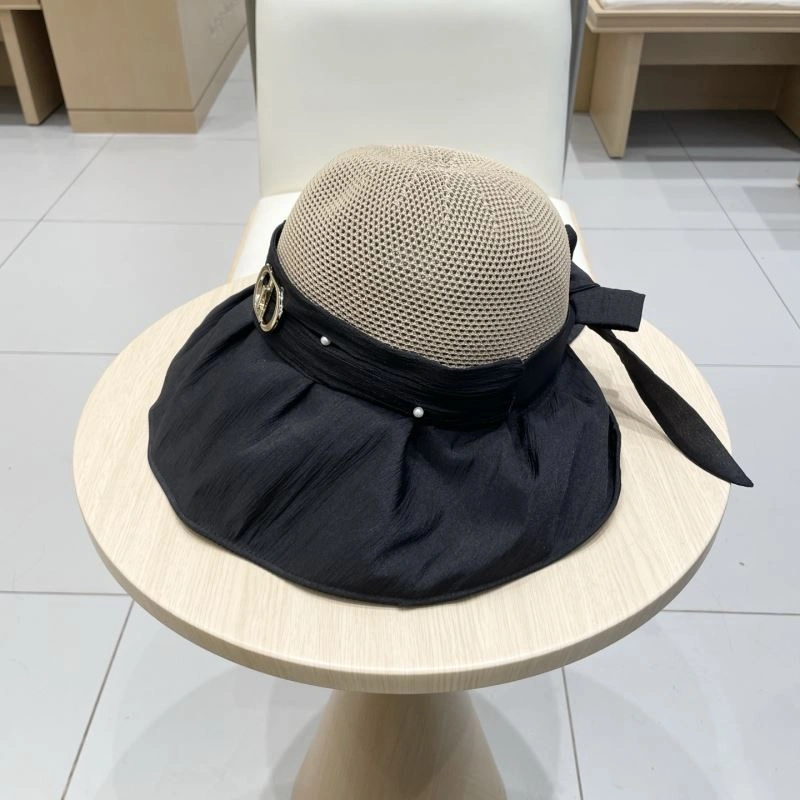 Bargain Christian Dior Caps