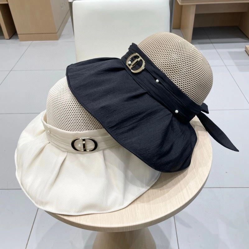 Bargain Christian Dior Caps