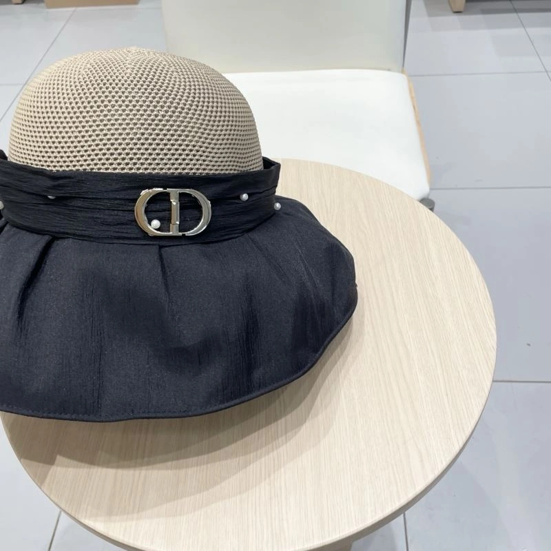 Bargain Christian Dior Caps