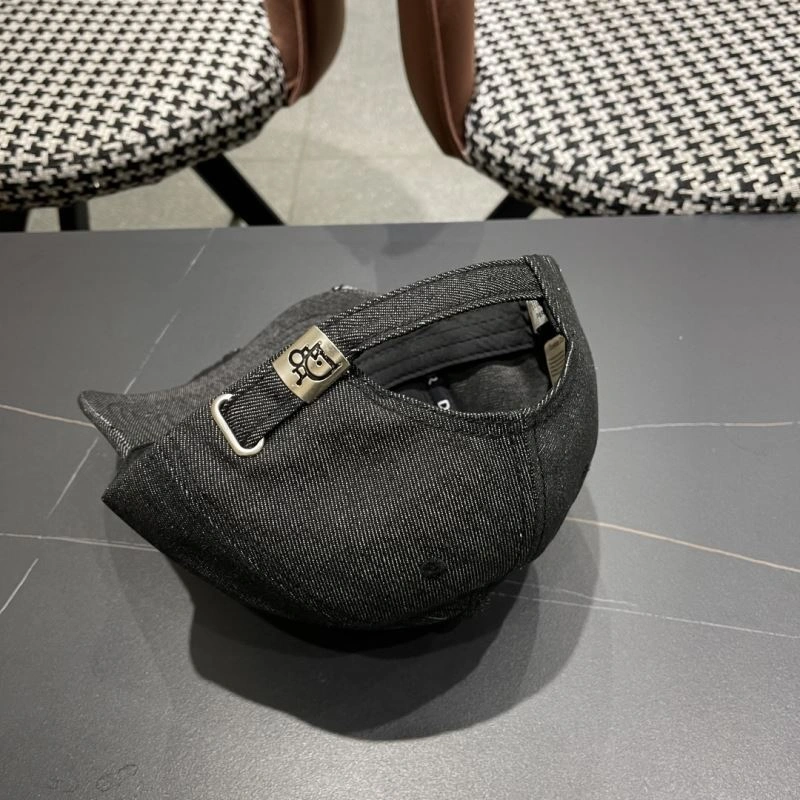 Bargain Christian Dior Caps