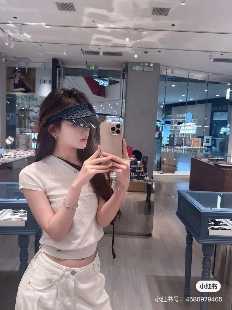 Economical Christian Dior Caps