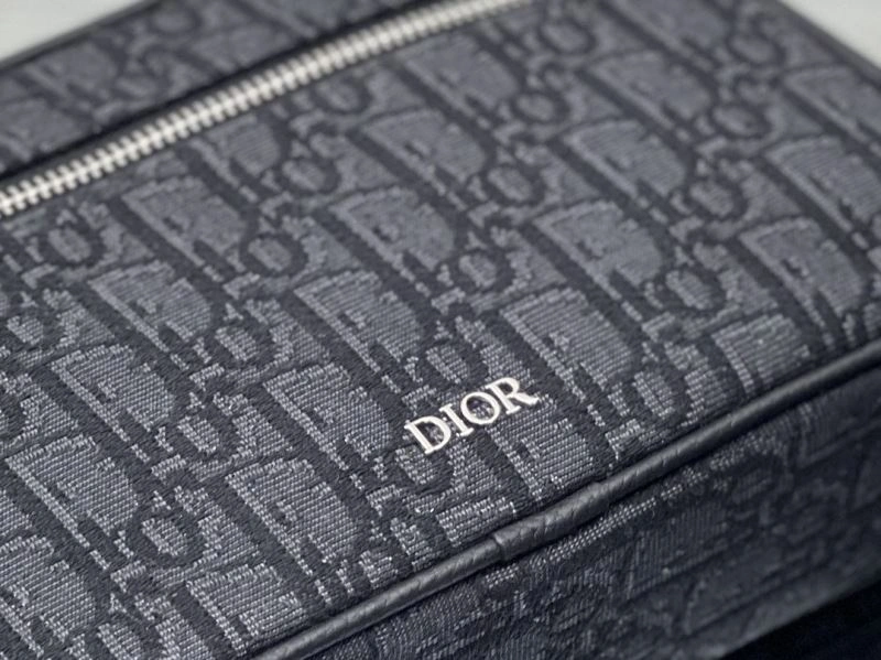 Economical Christian Dior Clutch Bags