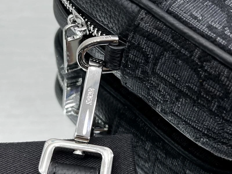 Economical Christian Dior Clutch Bags
