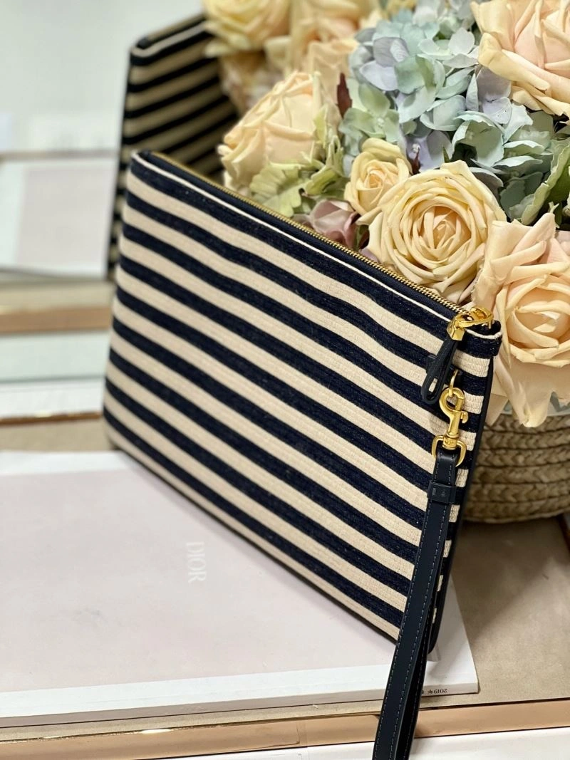 Discounted Christian Dior Clutch Bags