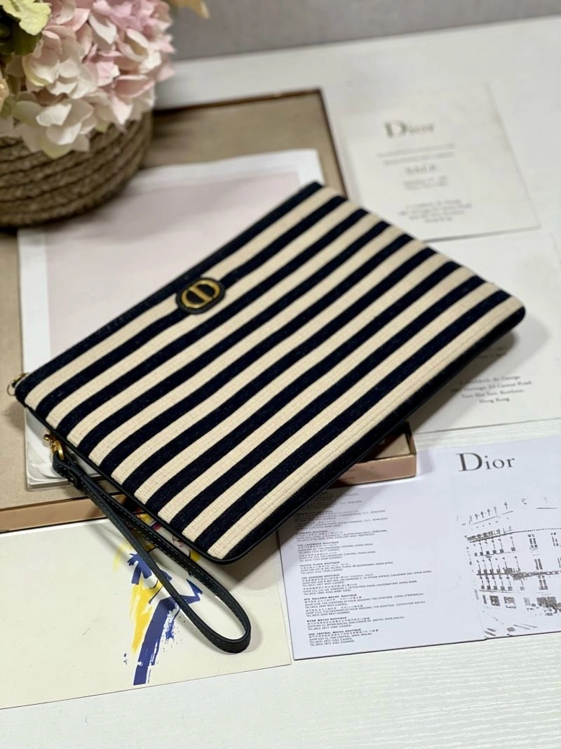 Discounted Christian Dior Clutch Bags