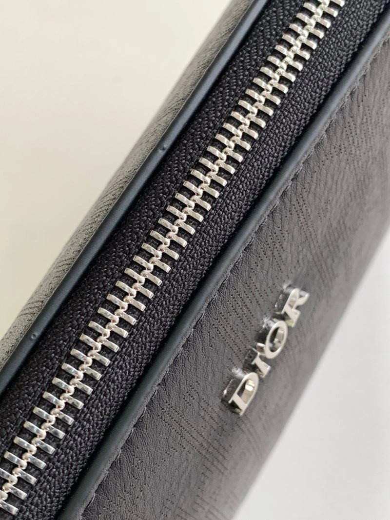 Value-priced Christian Dior Clutch Bags