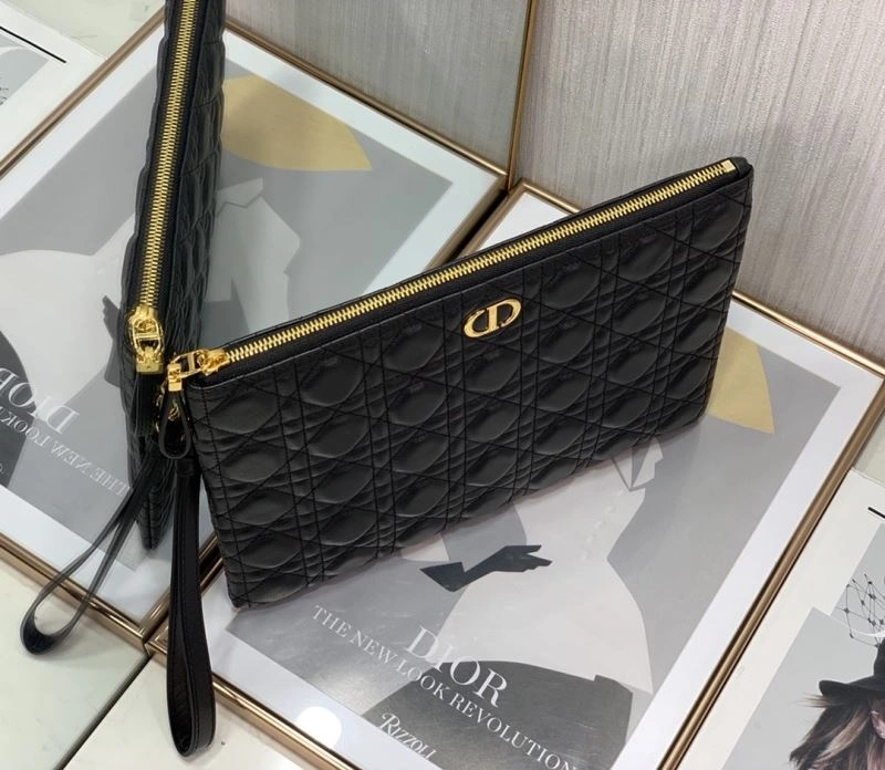 Discounted Christian Dior Clutch Bags