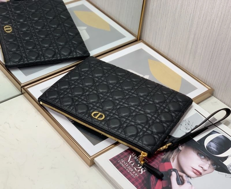 Discounted Christian Dior Clutch Bags