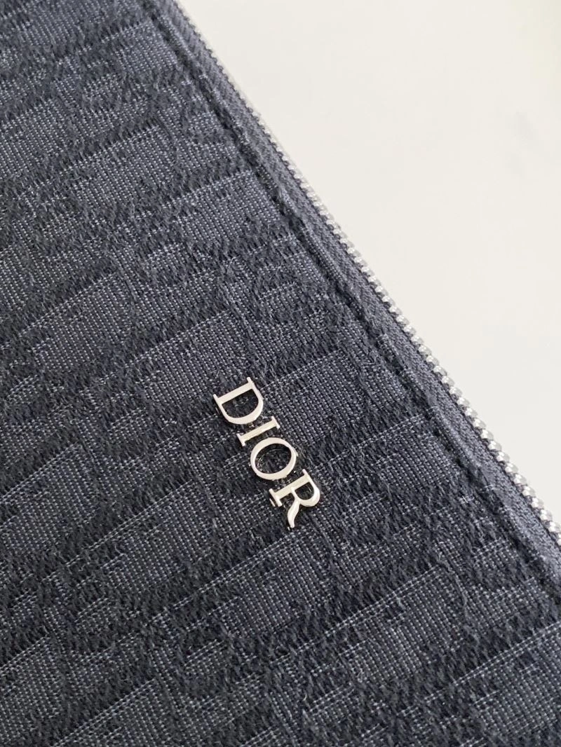 Budget-friendly Christian Dior Clutch Bags