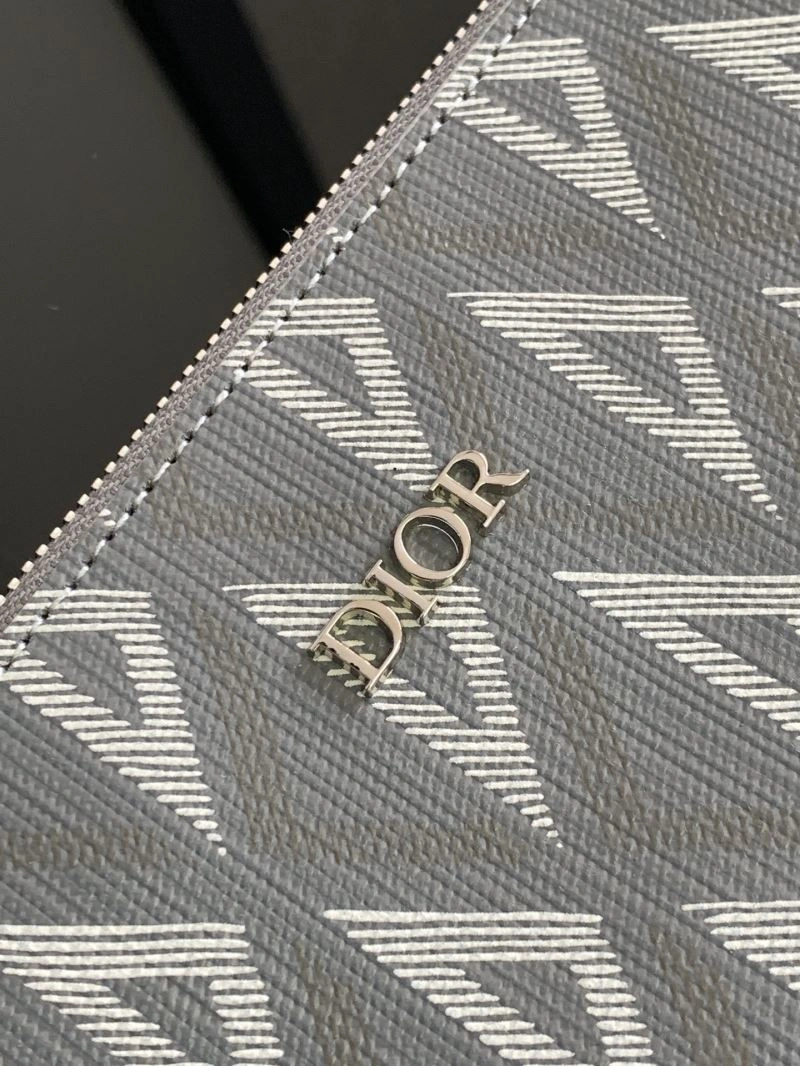 Budget-friendly Christian Dior Clutch Bags