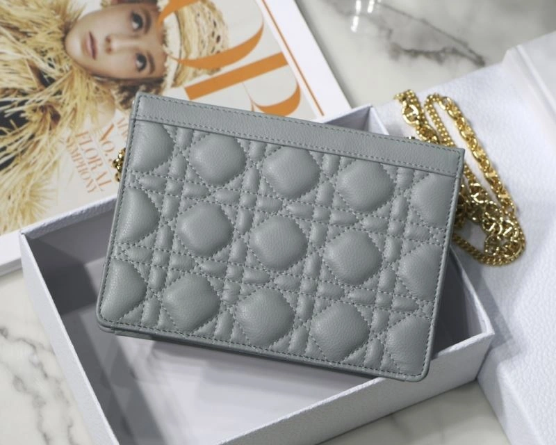 Discounted Christian Dior Clutch Bags
