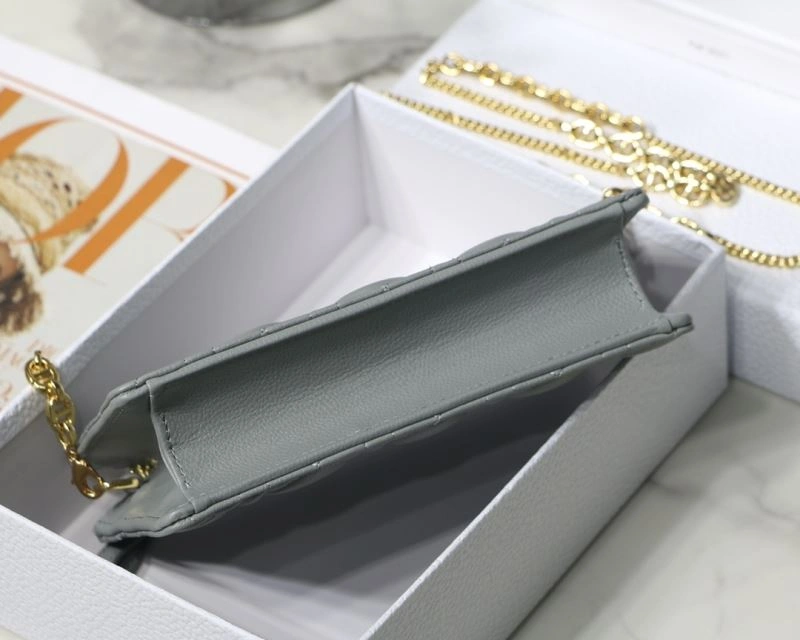Discounted Christian Dior Clutch Bags