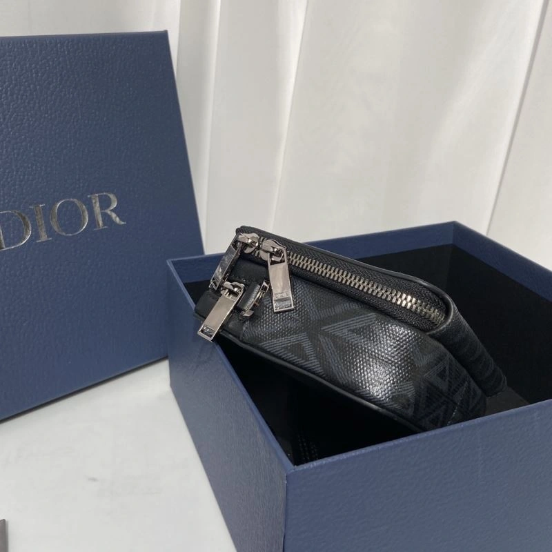 Top mirror Christian Dior Clutch Bags