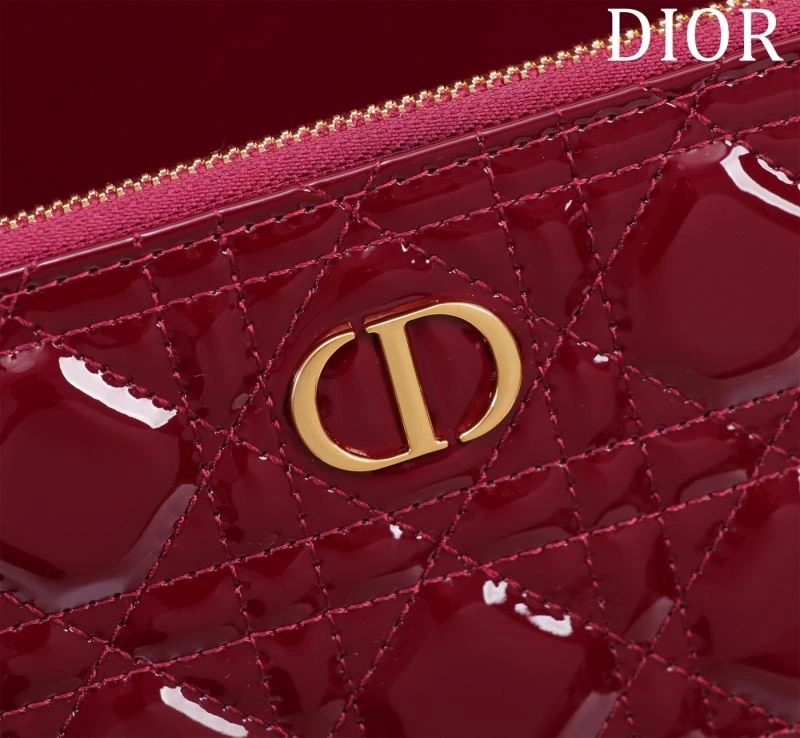 Accurate model Christian Dior Clutch Bags