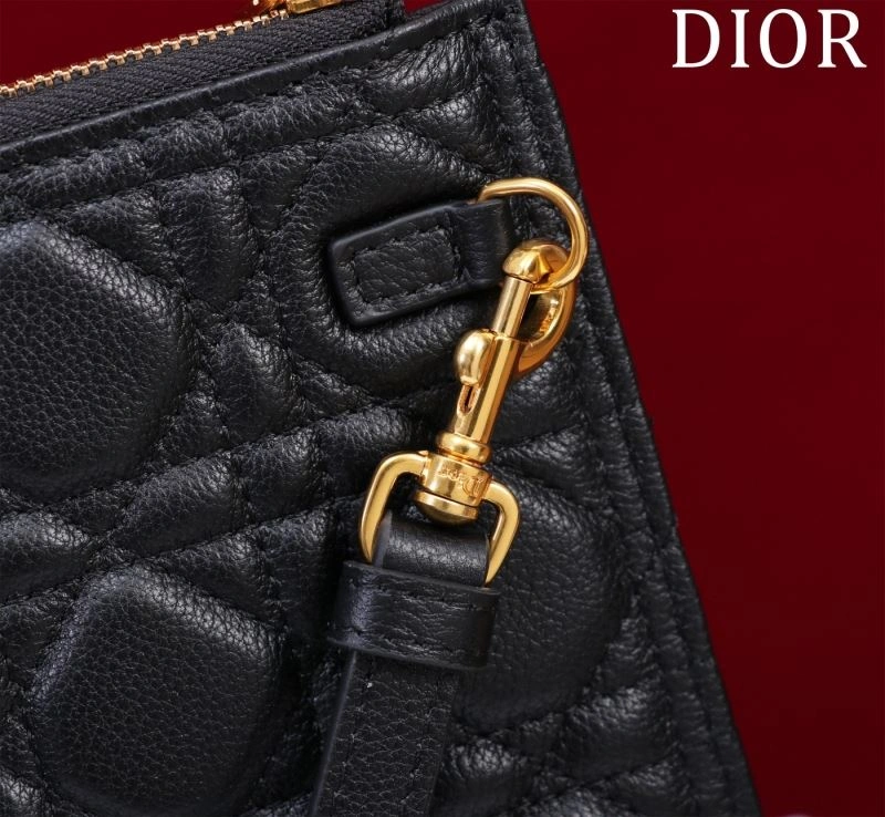 Official Christian Dior Clutch Bags